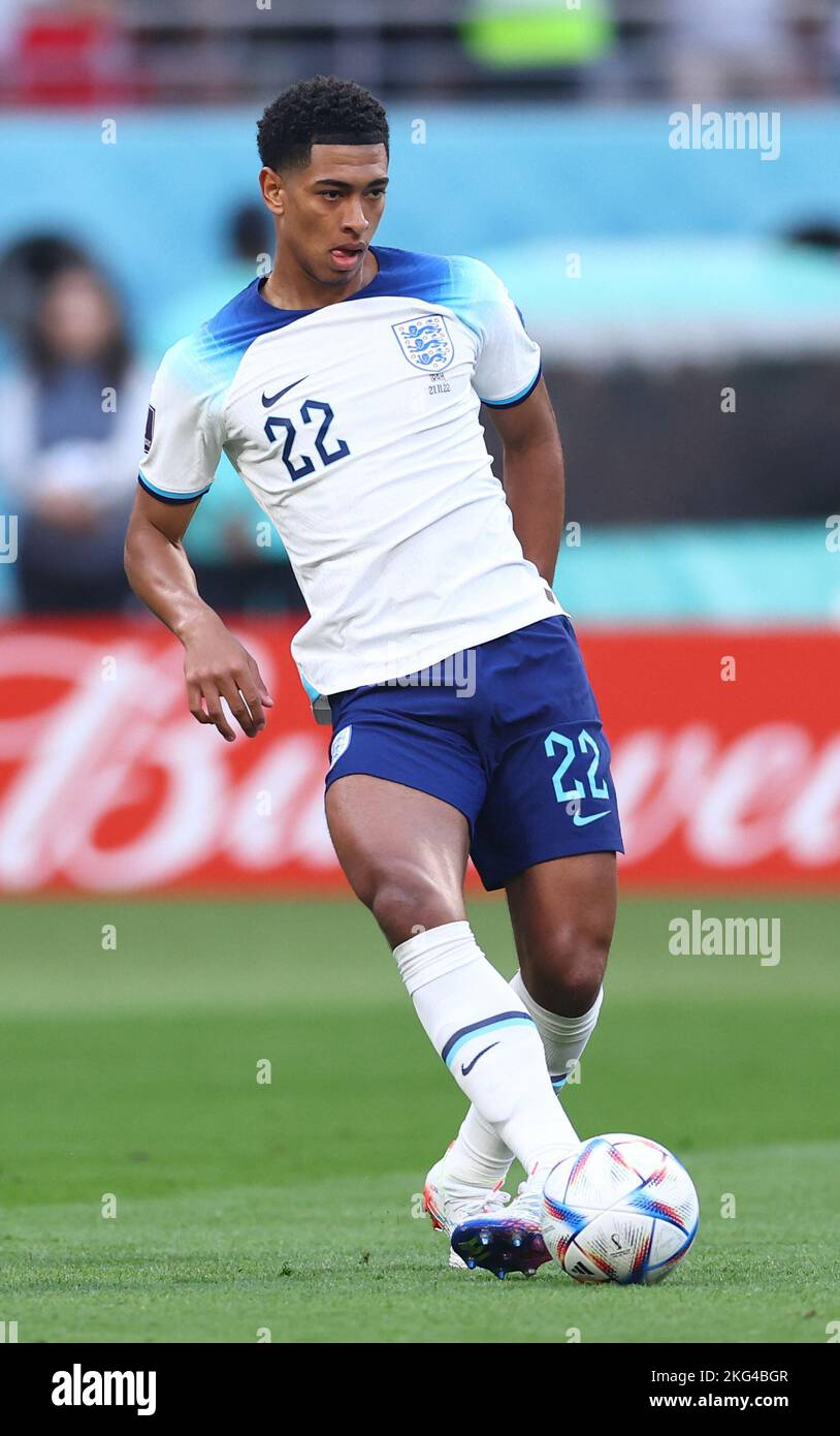 Jude bellingham 2022 fifa world cup hi-res stock photography and images ...
