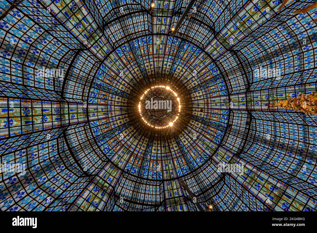 Boulevard Haussmann. View inside the Canopy of a famous big store Stock ...