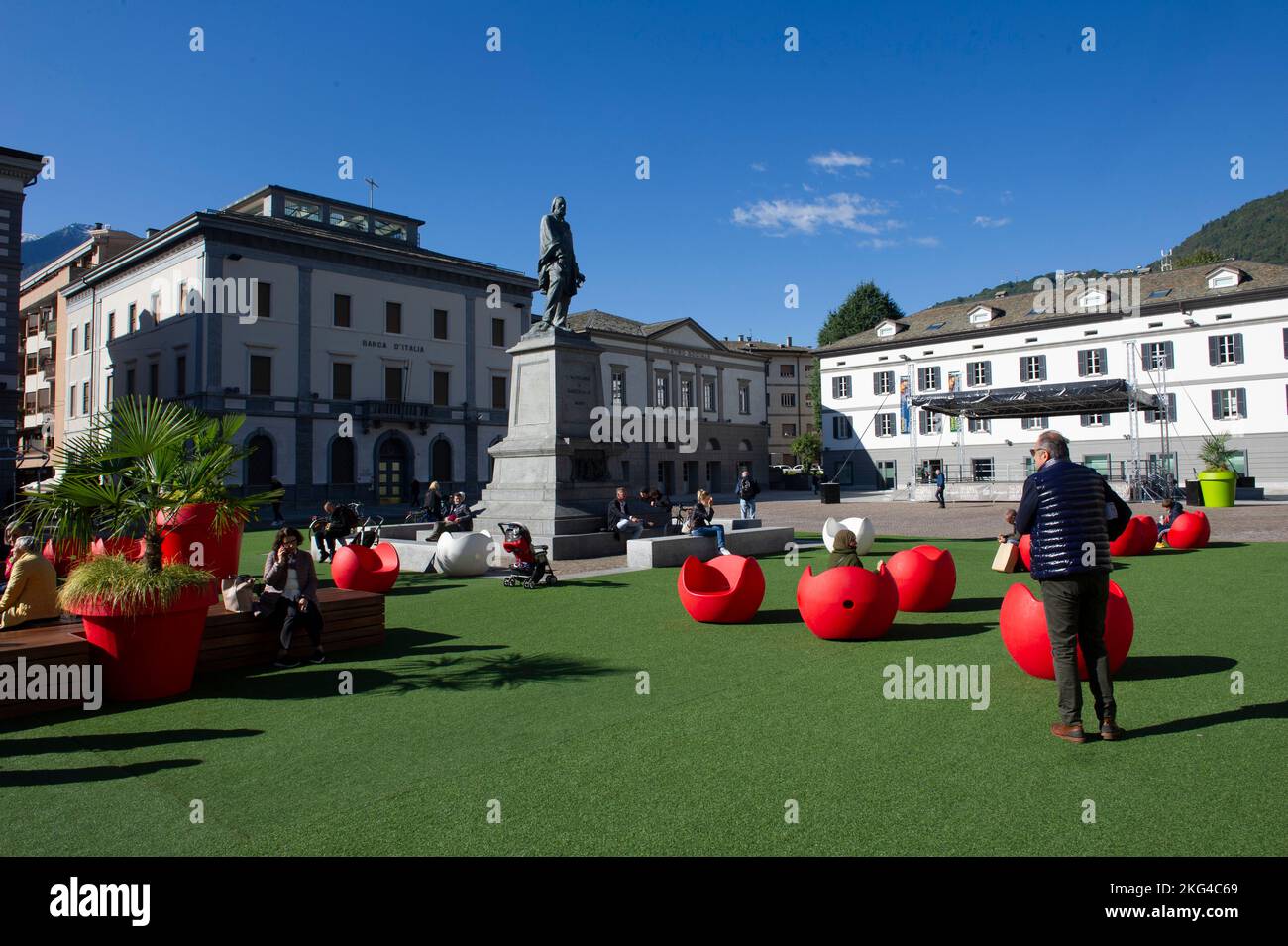 The piazza and mayors office hi-res stock photography and images - Alamy