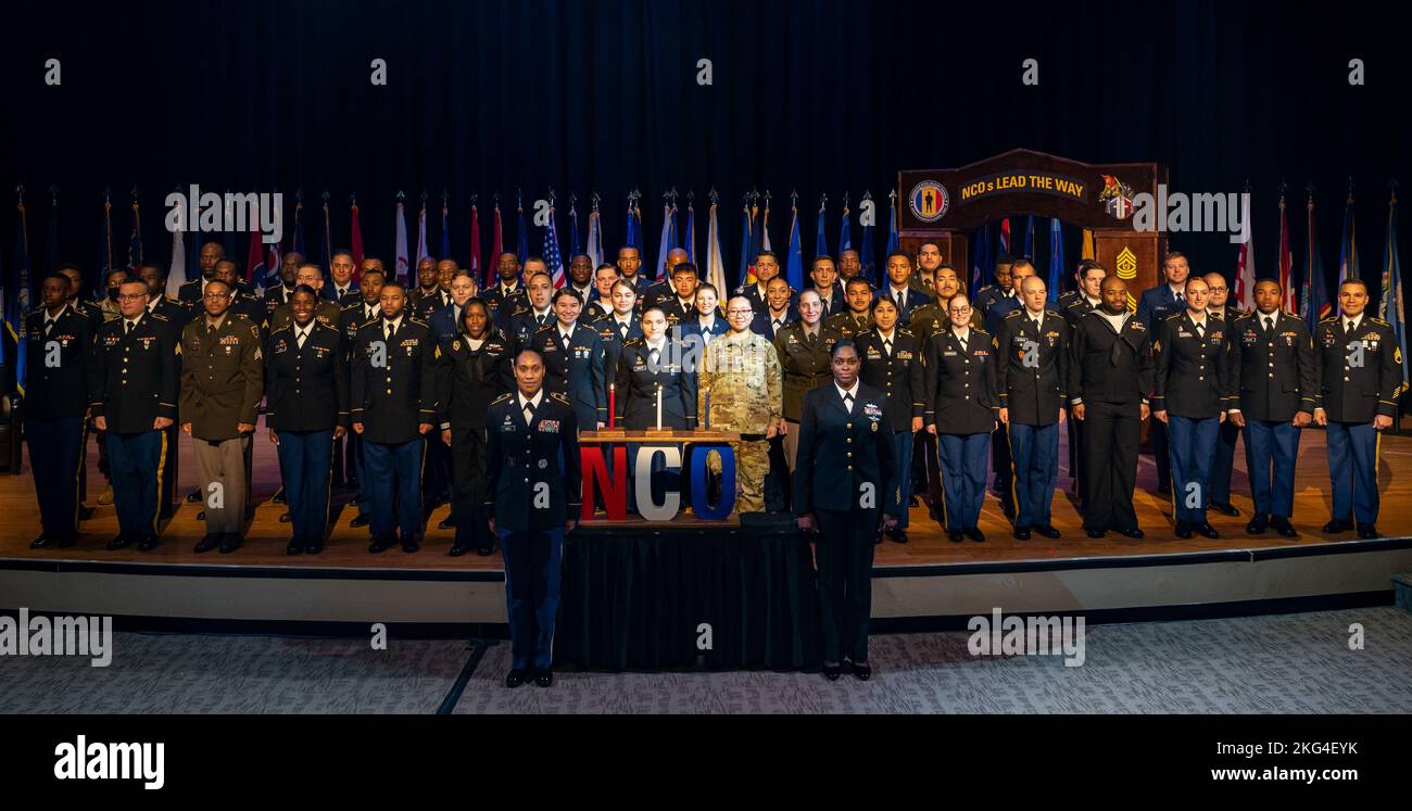 Tradoc stb hi-res stock photography and images - Alamy