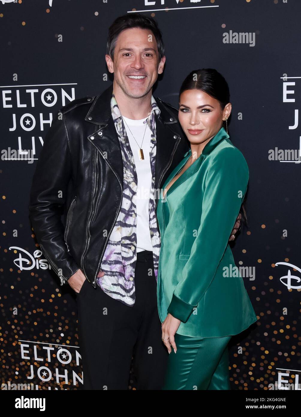 Los Angeles, California, USA. 20th Nov, 2022. Steve Kazee and Jenna ...