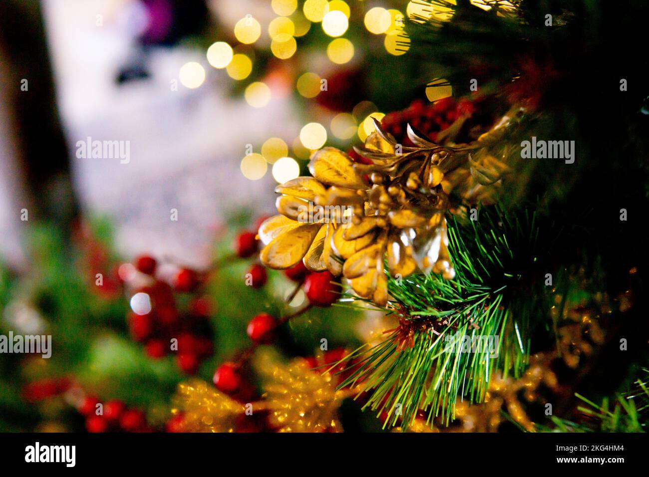 Balloons and handmade decorations on the Christmas tree close-up ...