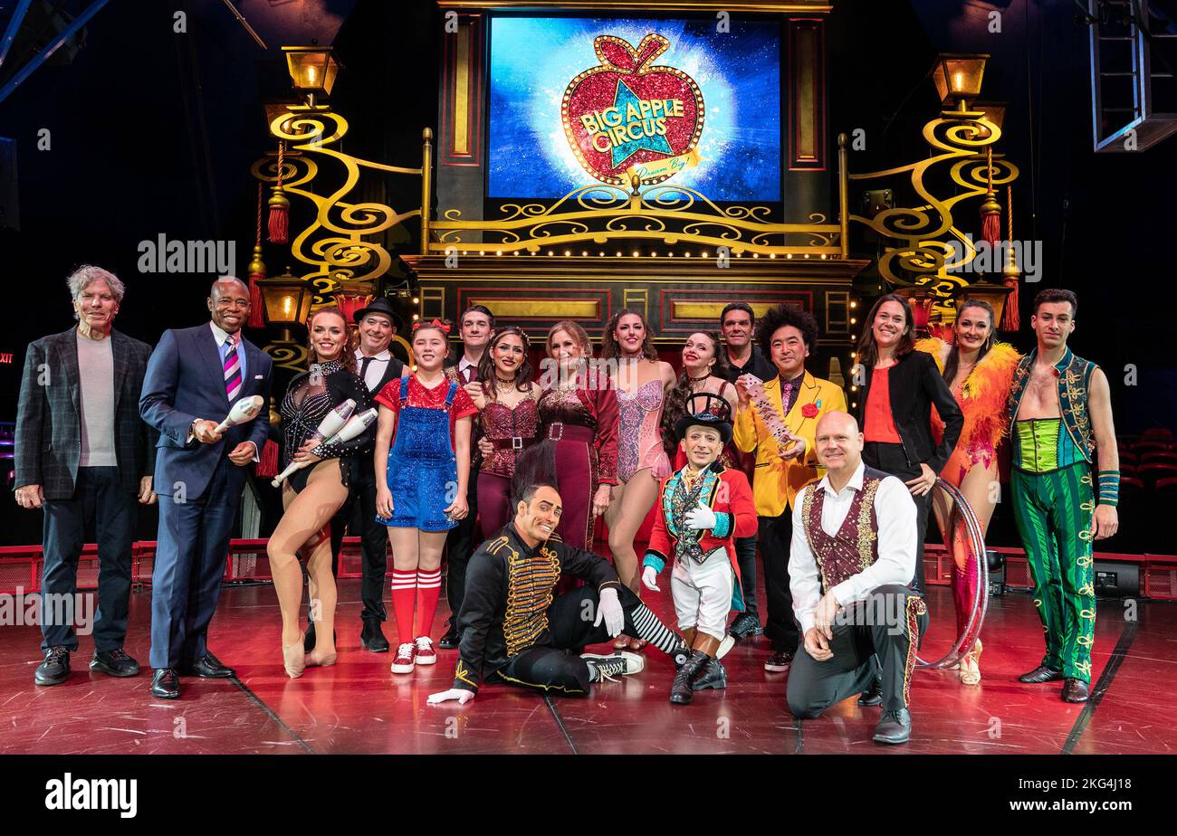 New York, USA. 21st Nov, 2022. Artists of Big Apple Circus pose with ...