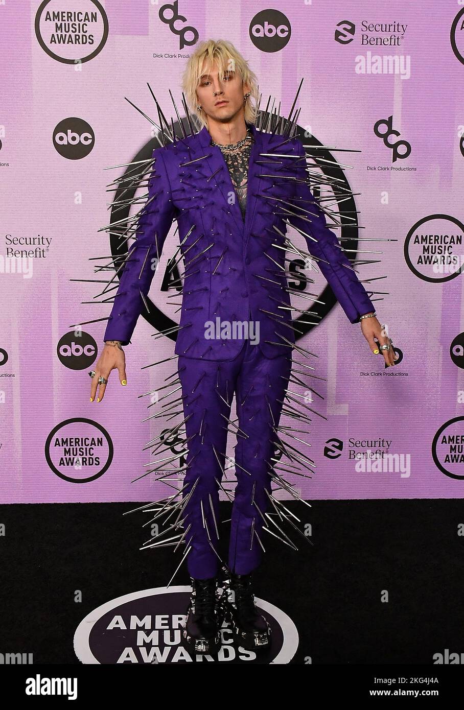 Machine Gun Kelly attends the 2022 American Music Awards at Microsoft ...