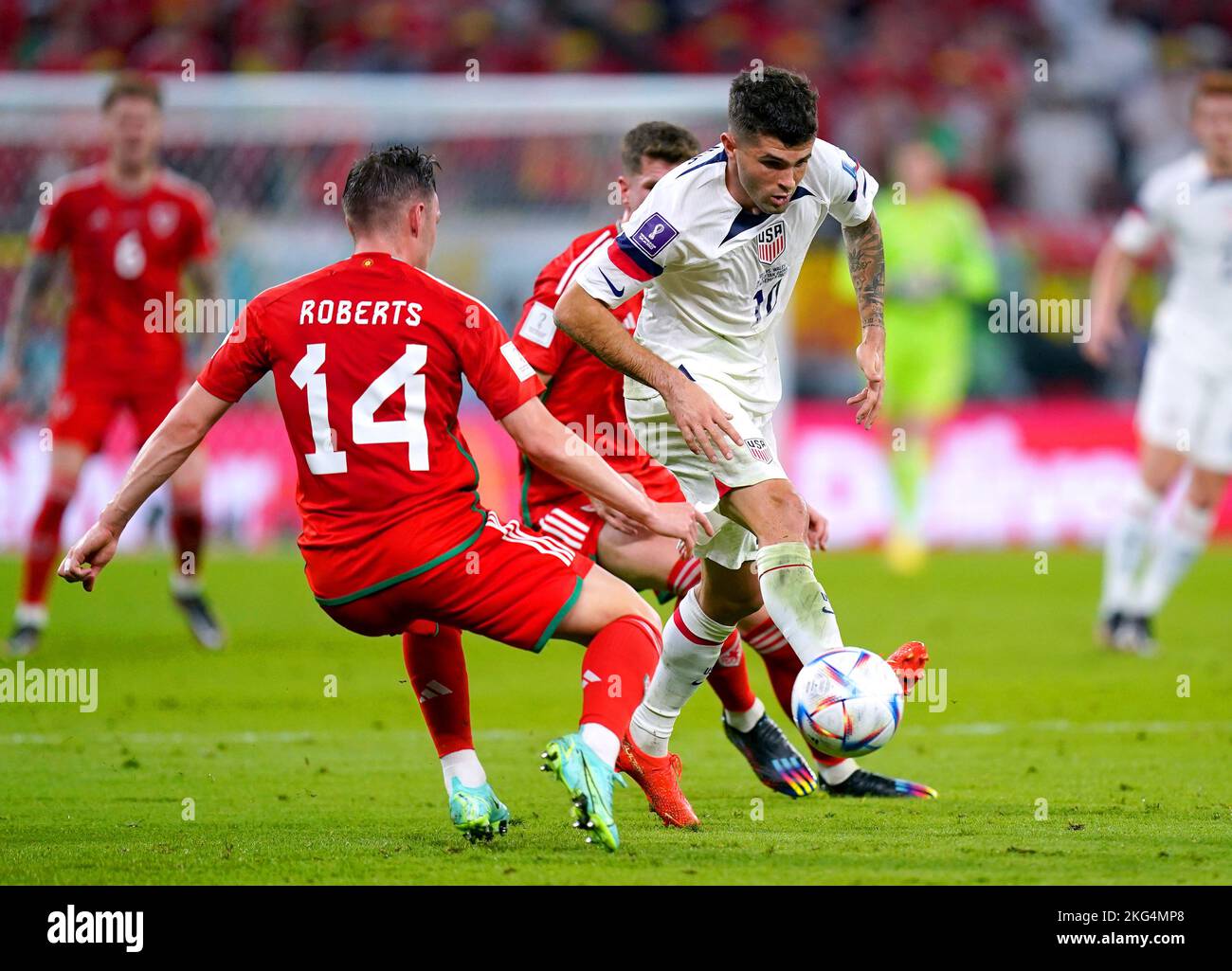 Wales' Connor Roberts (left) and USA's Christian Pulisic battle for the ...
