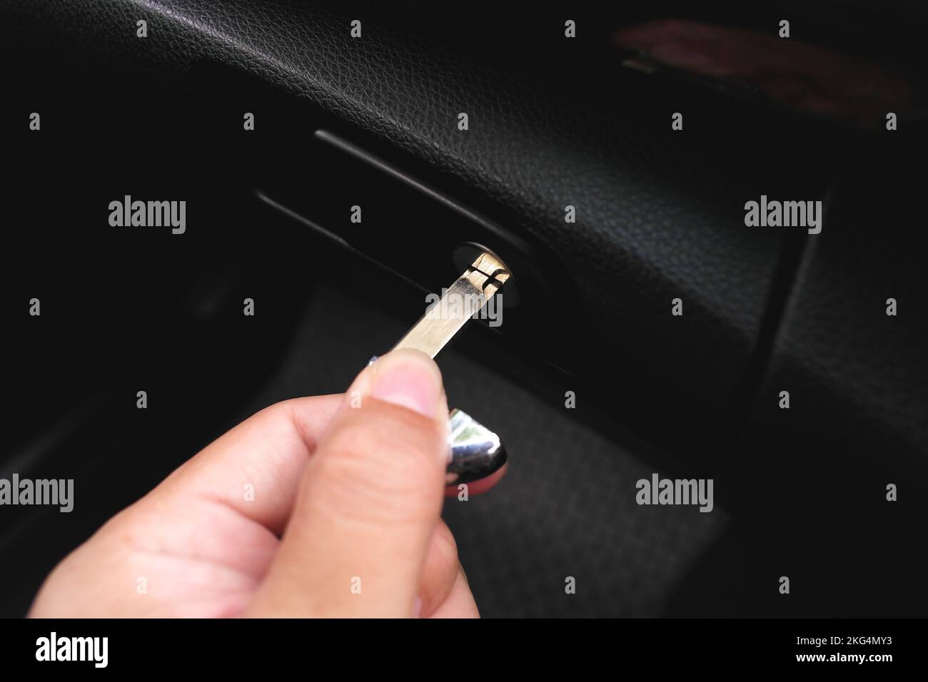 Locking car hand hi-res stock photography and images - Alamy