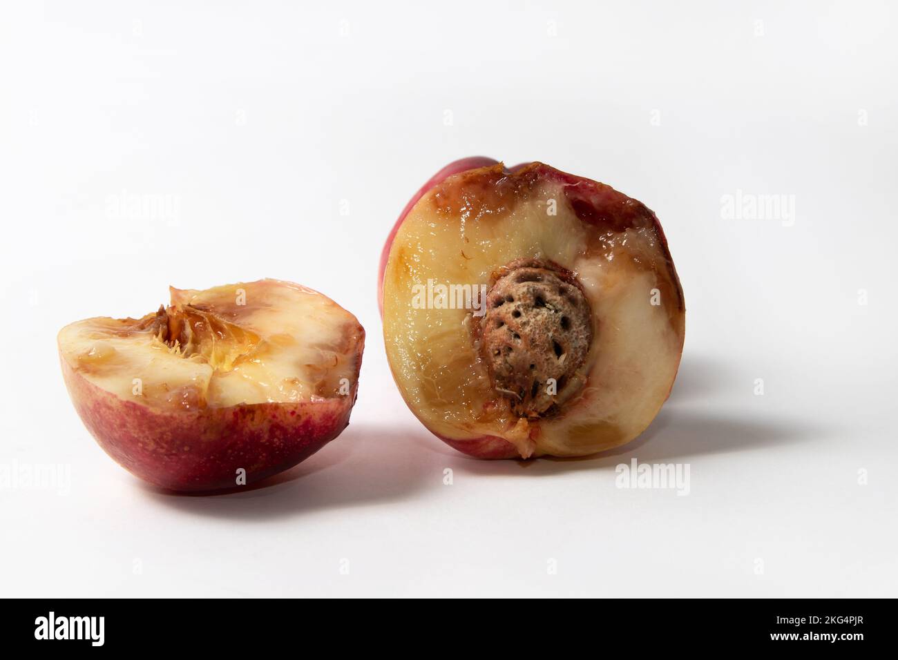 Nectarine pit hi-res stock photography and images - Alamy