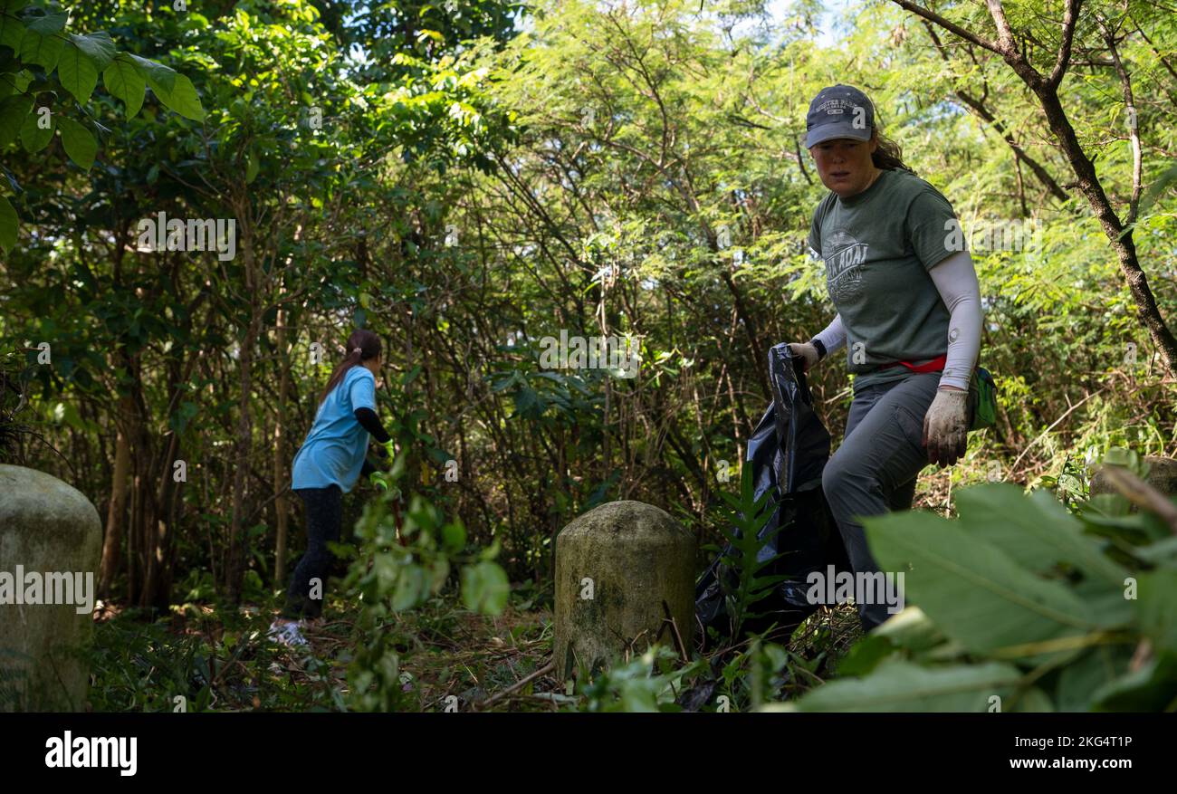 Andersen afb volunteers hi-res stock photography and images - Alamy