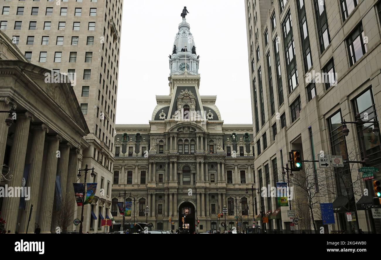 View at City Hall from S Broad St - Philadelphia Stock Photo - Alamy