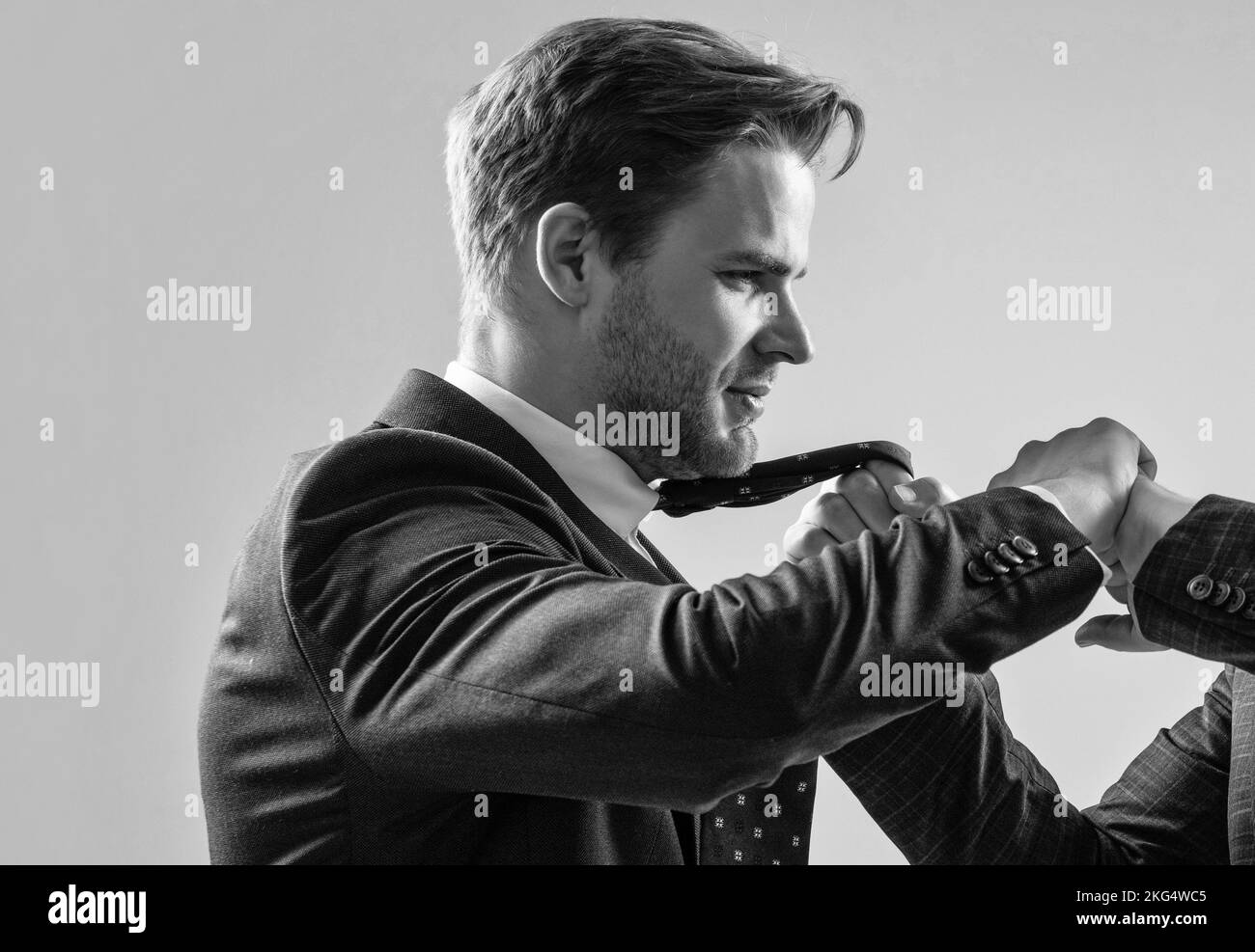 Attacked at work. Manager being pulled by necktie. Fighting and ...