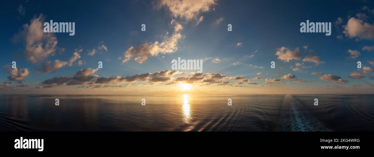 Dramatic Colorful Sunrise Sky over Mediterranean Sea. Sky with Sunrays ...