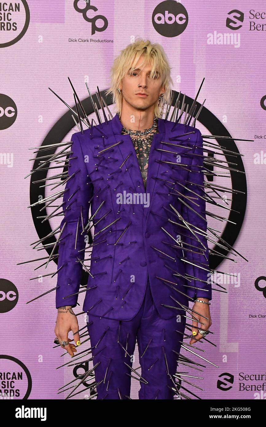 Machine Gun Kelly attends the 2022 American Music Awards at Microsoft ...