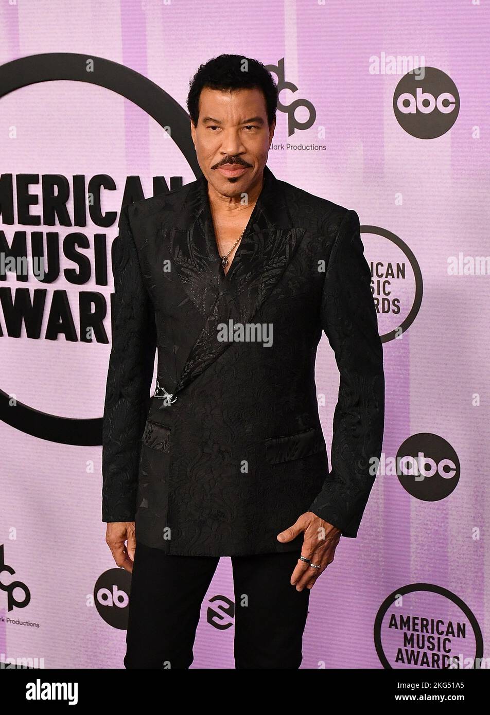 Lionel Richie attends the 2022 American Music Awards at Microsoft ...