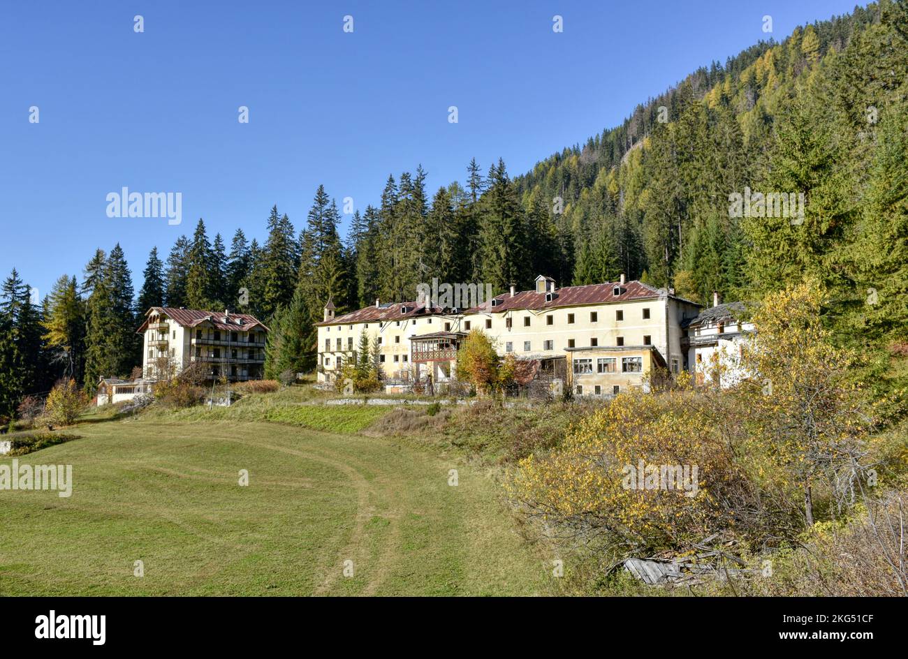 Prags, Pragsertal, Außerprags, Südtirol, Lost Place, Hotel, verfallen ...