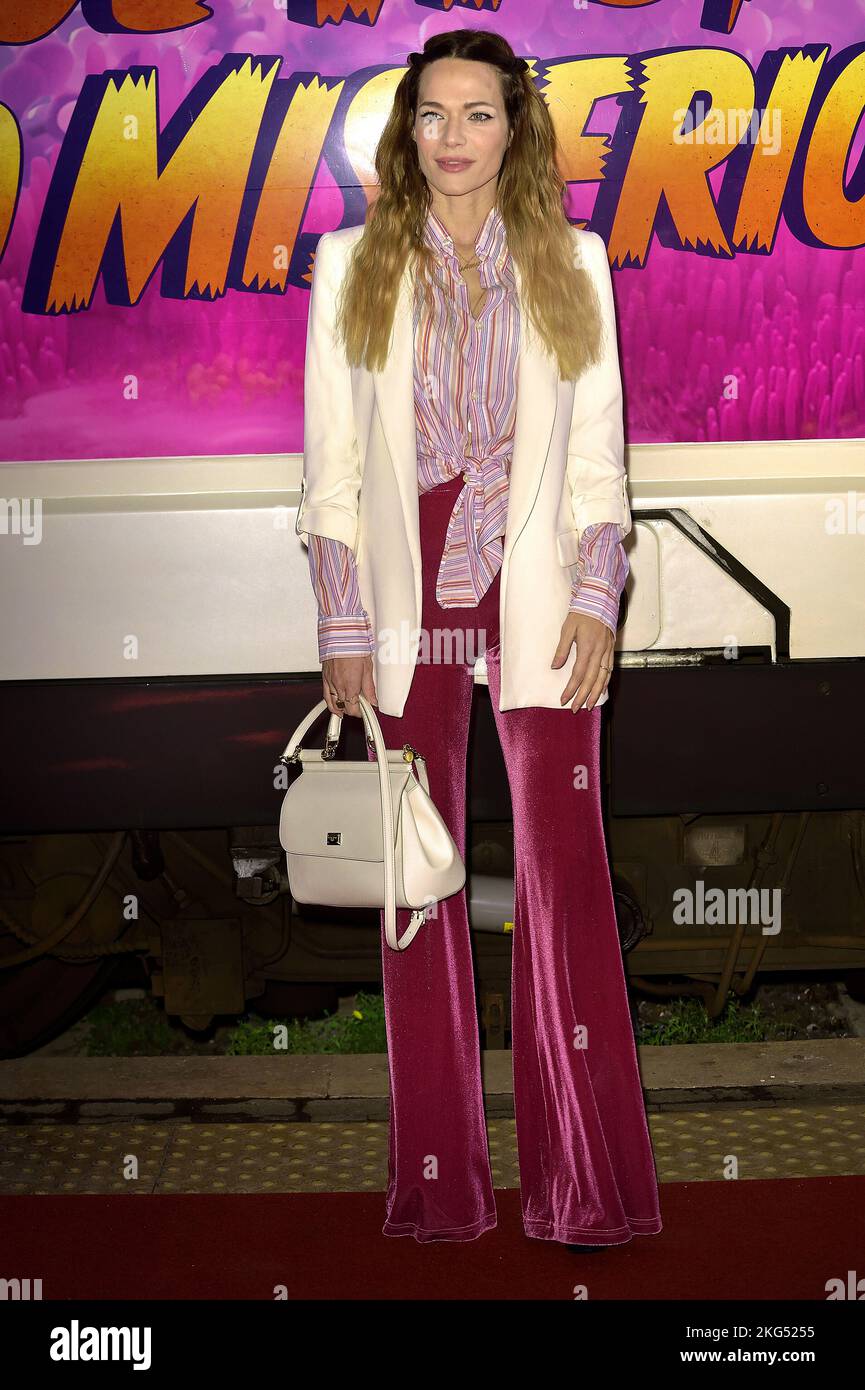 Laura Chiatti attends the photocall for "Strange World - Un Mondo ...