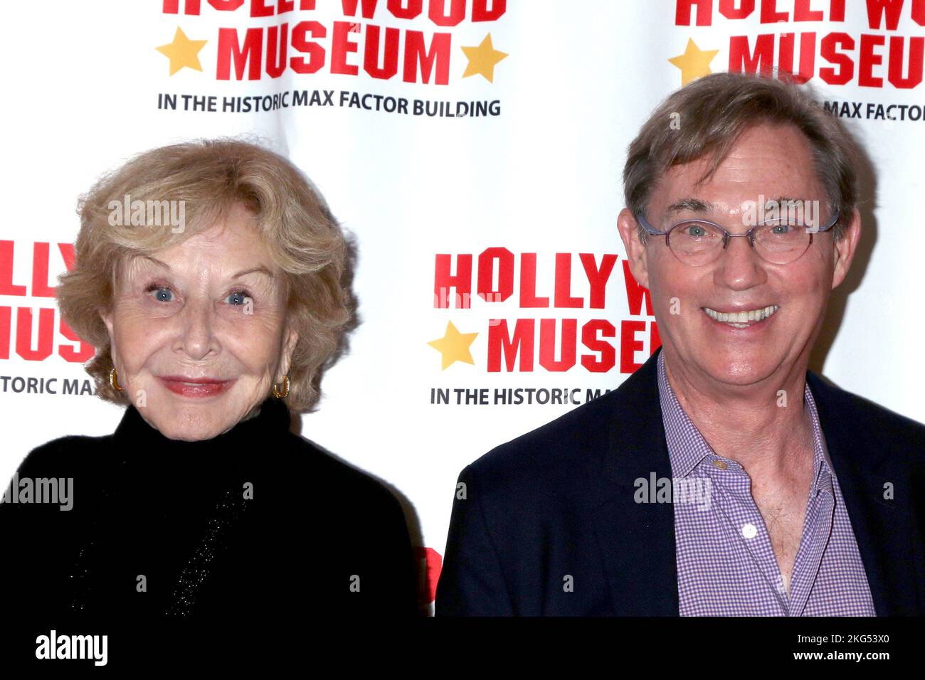 LOS ANGELES - NOV 17: Michael Learned, Richard Thomas at The Waltons Cast 50th Anniversary ...
