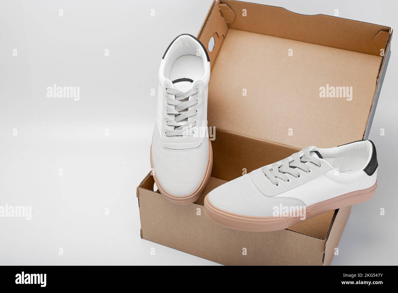 Cardboard shoebox hi-res stock photography and images - Alamy
