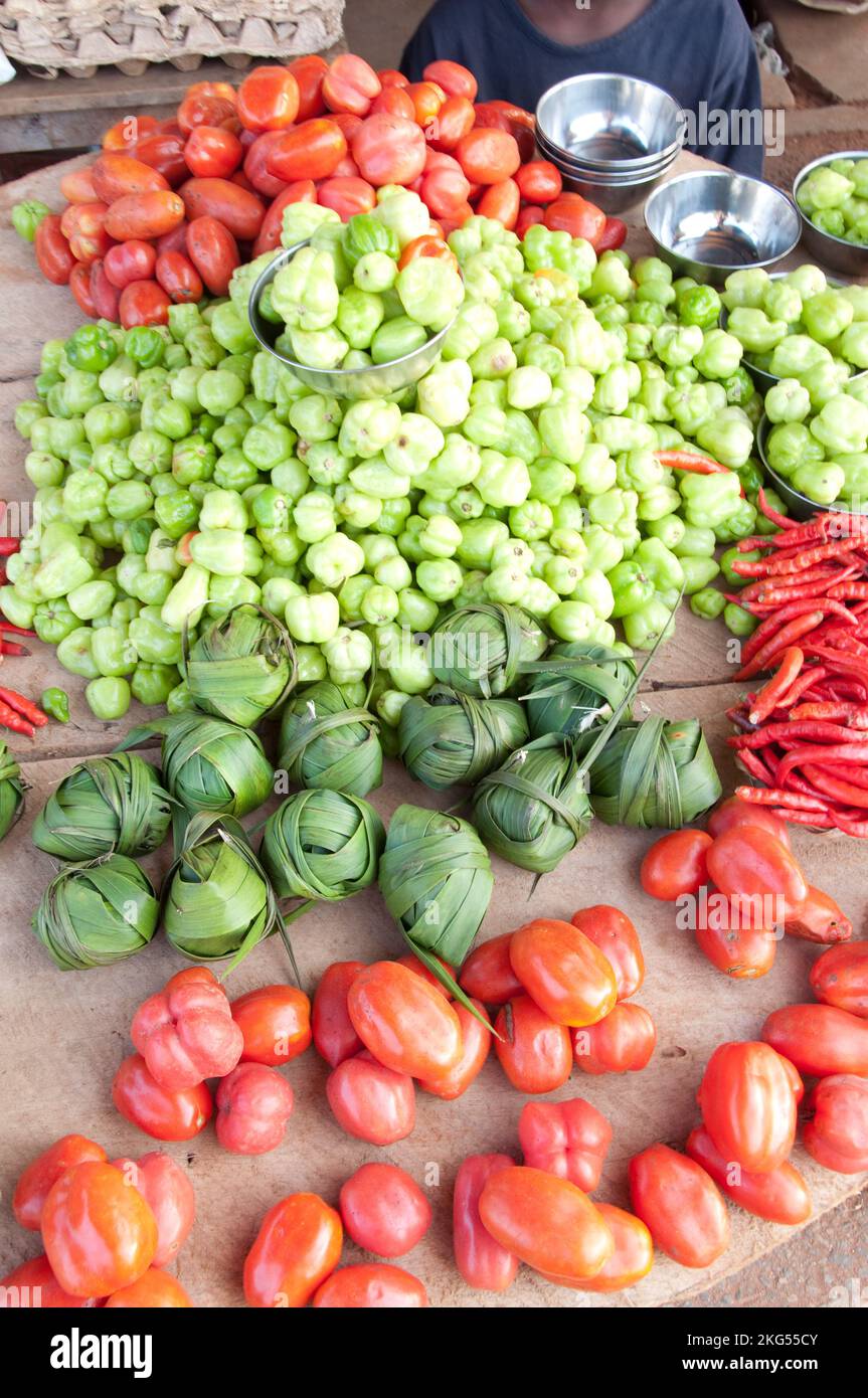 Vegetable stall, roadside market, Azove, Cuffo, Benin - beautifully ...