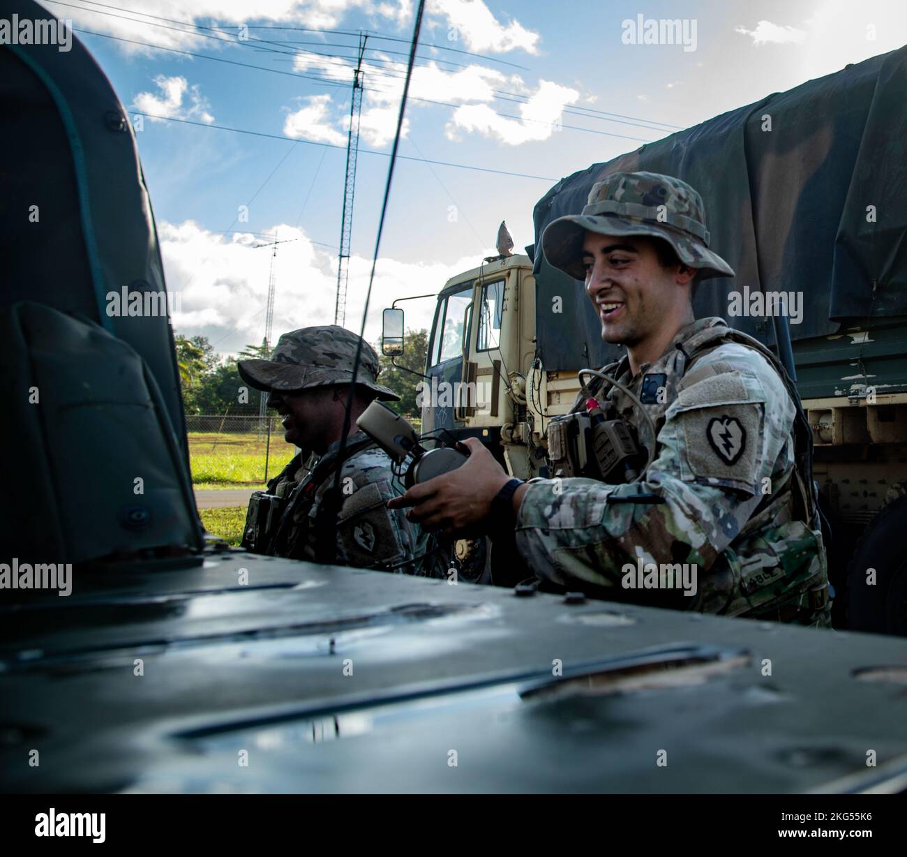 U.S. Army Soldiers assigned to 1st Battalion, 27th infantry Regiment ...