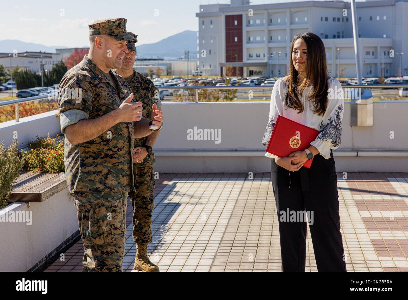 Keeping up date latest hi-res stock photography and images - Alamy