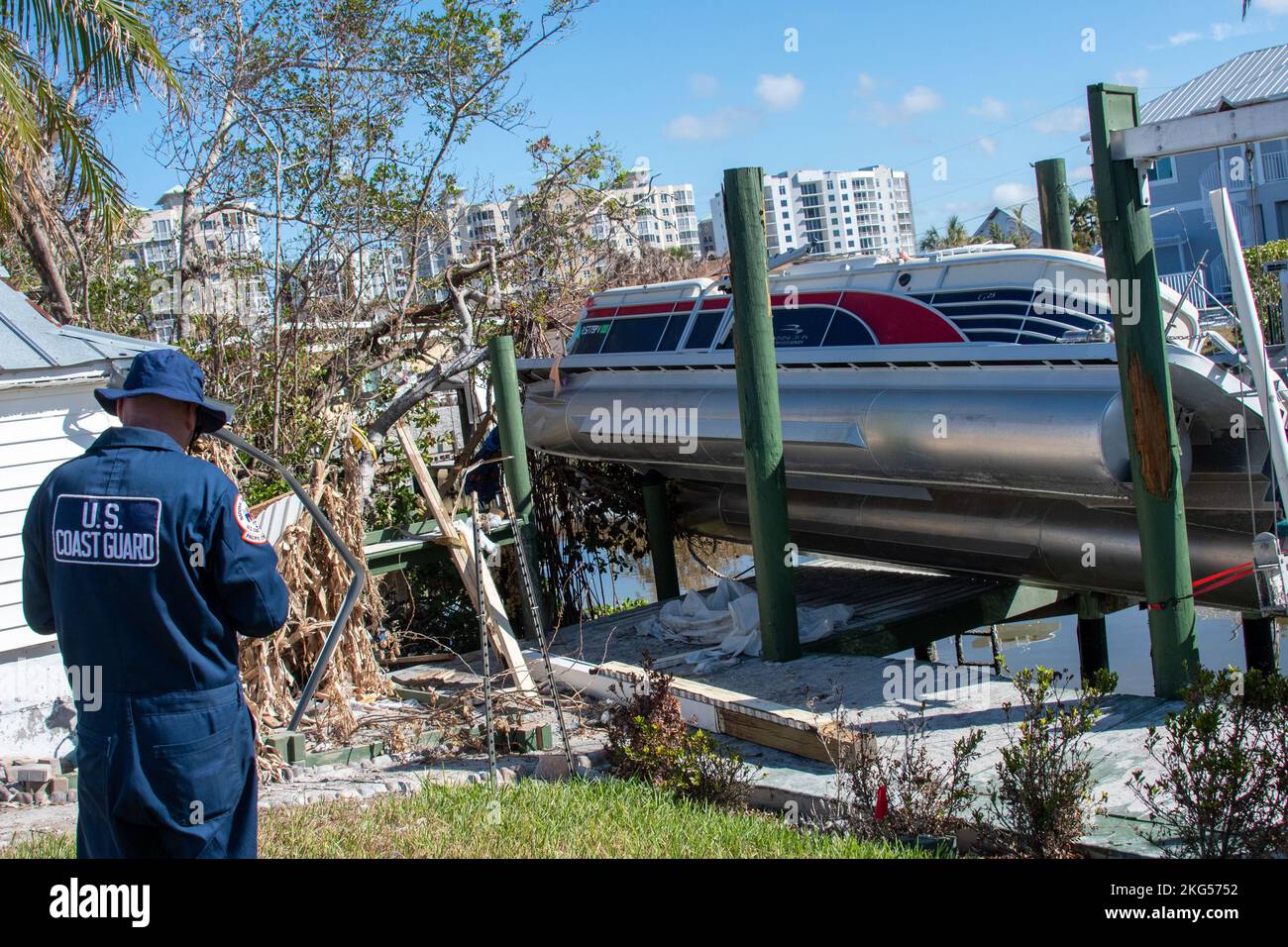 Coast Guard Pacific Strike Team member Chief Petty Officer Jeremy Kay ...