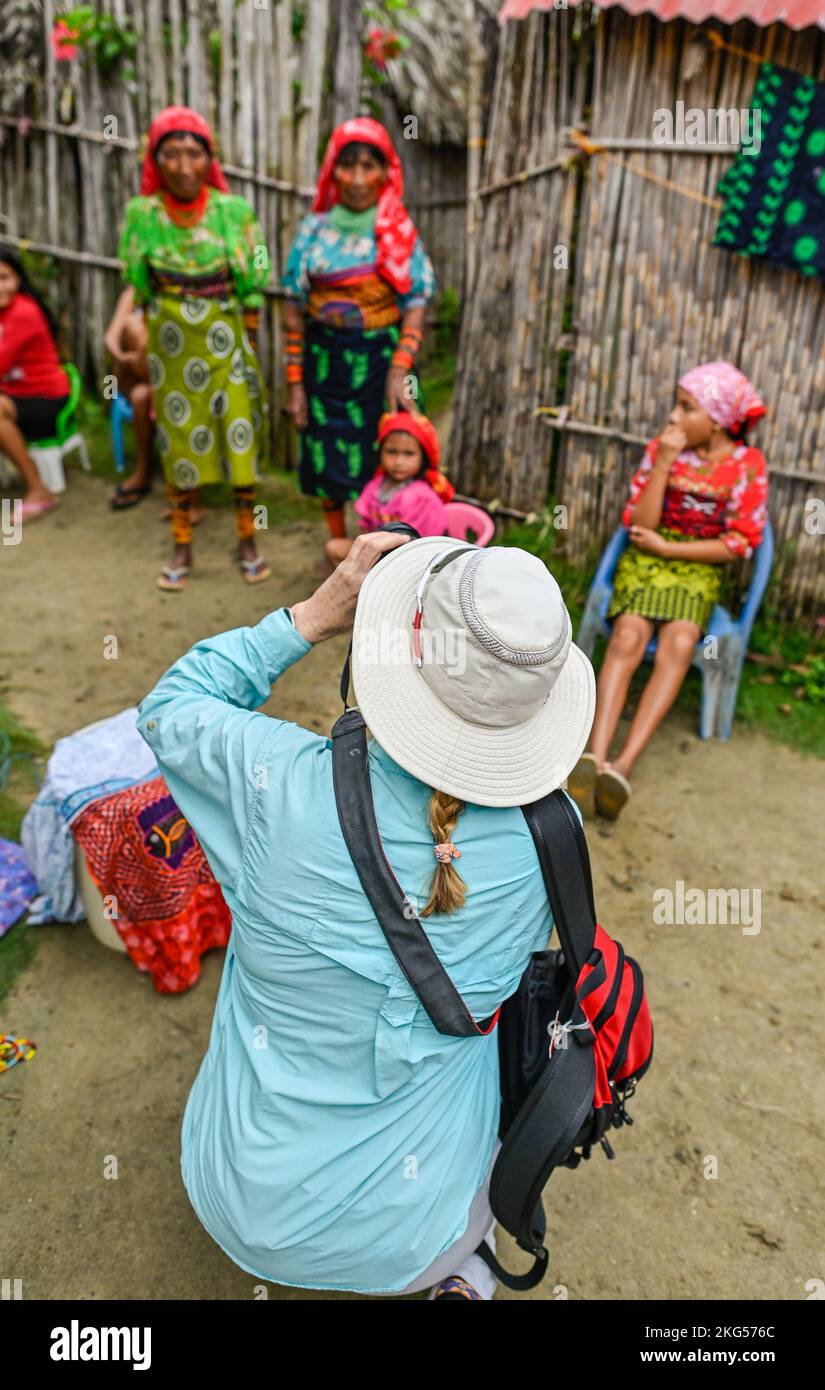 Traveler explores the Guna Yala culture Stock Photo - Alamy