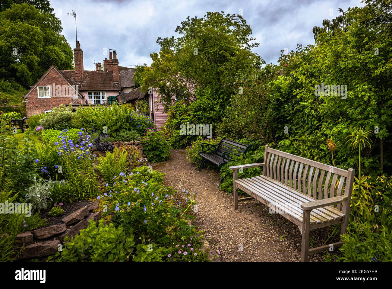 Warwick - May 26 2022: Medieval town of Warwick, England Stock Photo - Alamy
