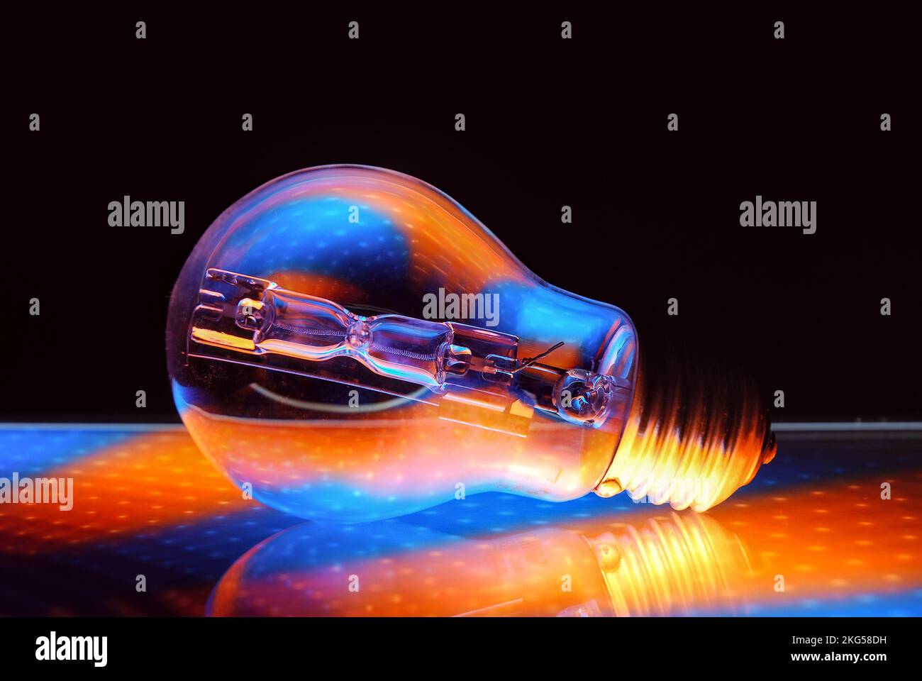 Lampada alogena hi-res stock photography and images - Alamy