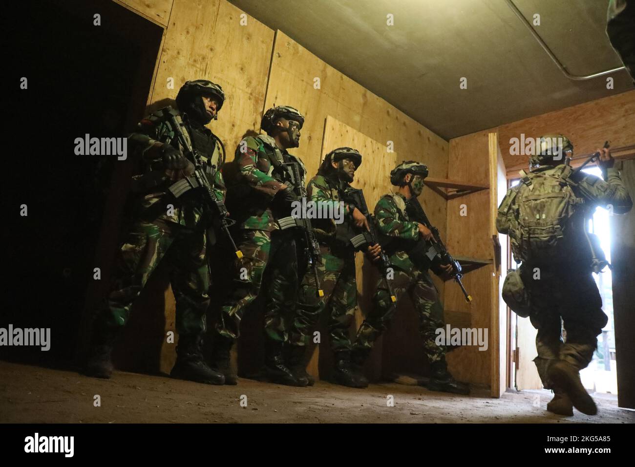 U.S. Army Soldiers assigned to the 5th Security Force Assistance ...