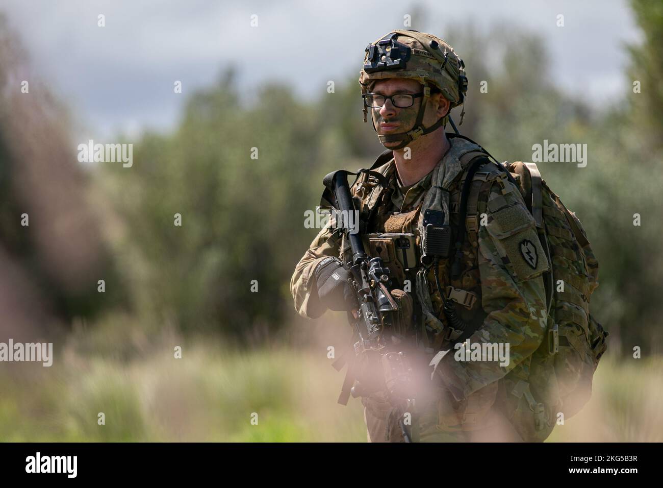 A U.S. Army Soldier with 2nd Brigade Infantry Combat Team, 25th ...