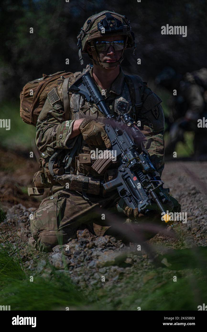 U.S. Army Soldiers from 1st Infantry Battalion, 21st Infantry Regiment ...