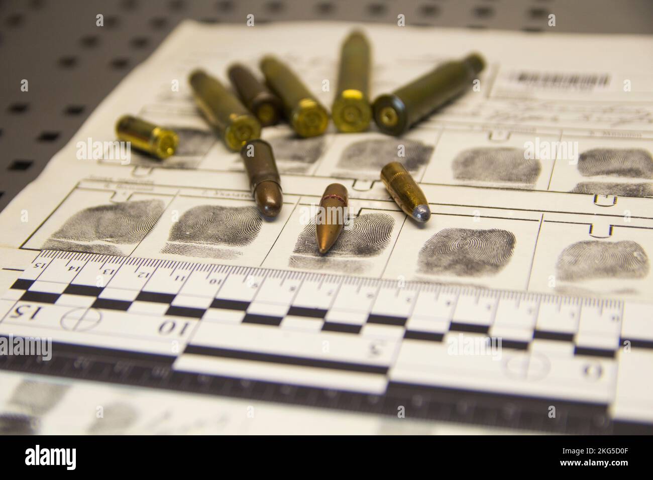 Fingerprint forensic hi-res stock photography and images - Alamy