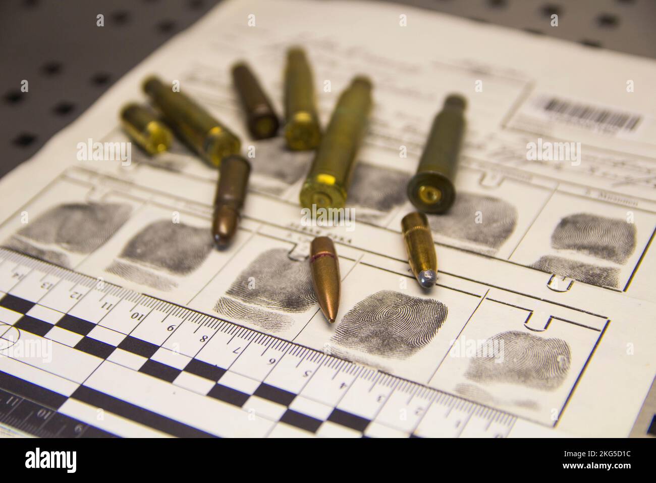 Fingerprint forensic hi-res stock photography and images - Alamy