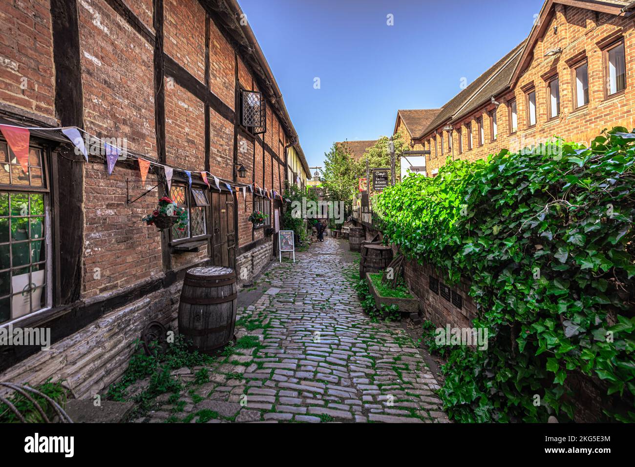 Stratton upon Avon - May 27 2022: Old Town of Stratton upon Avon ...