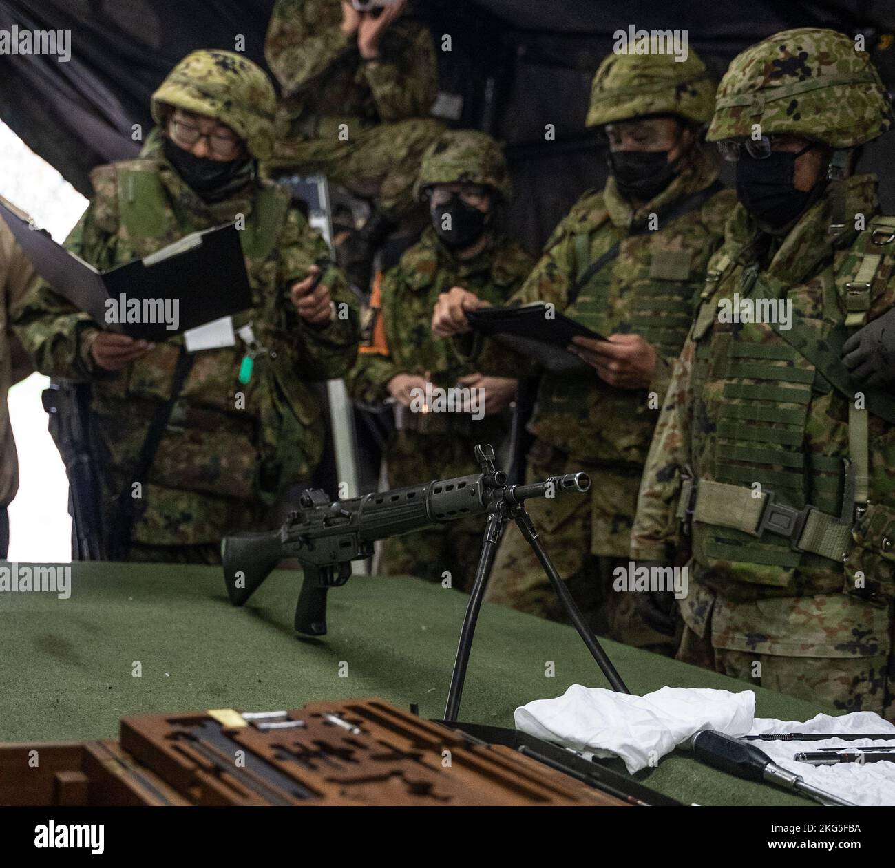 U.S. Marines and Japan Ground Self-Defense Force soldiers conduct a ...