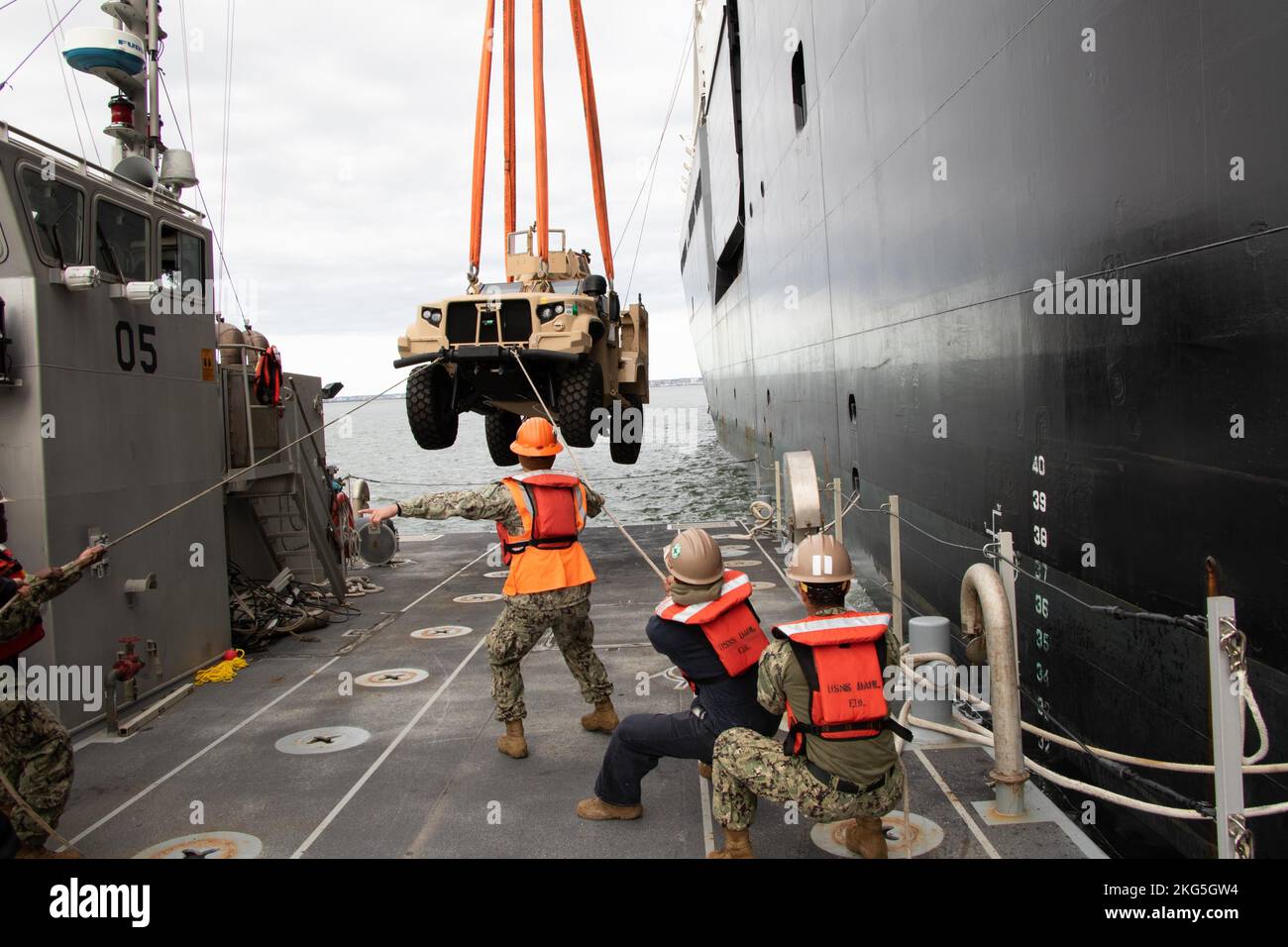 221005-N-DK042-1096 PORT OF KUSHIRO, Japan (Oct. 5, 2022) Sailors from ...