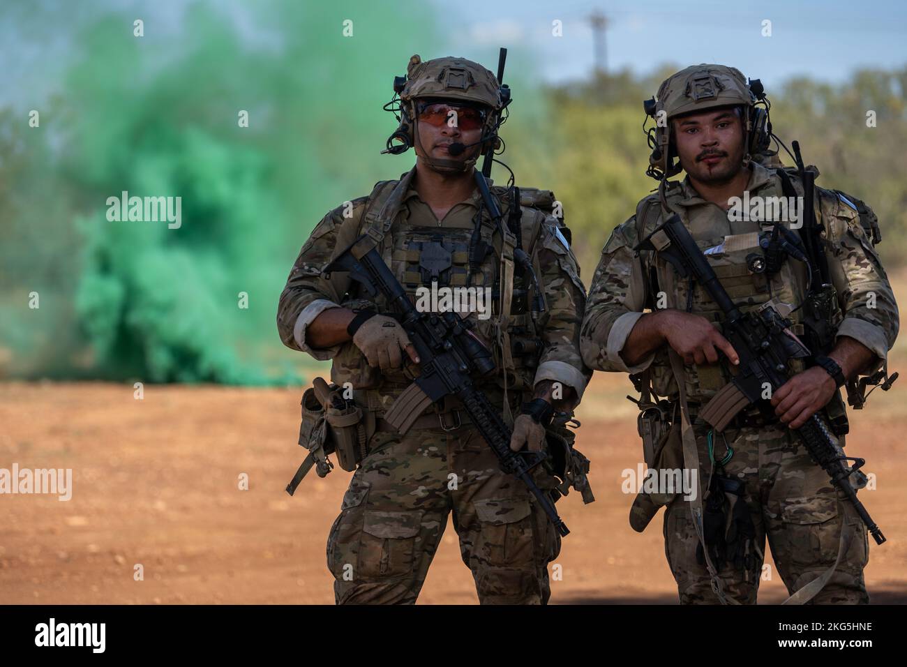 U.S. Air Force 1st Lt. John Luna, left, 9th Air Support Operations ...