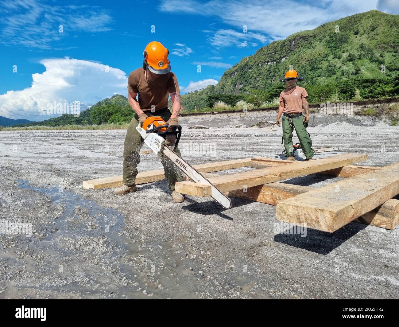 Crow Valley, Philippines (Oct. 4, 2022) Utilitiesman 3rd Class Gage ...