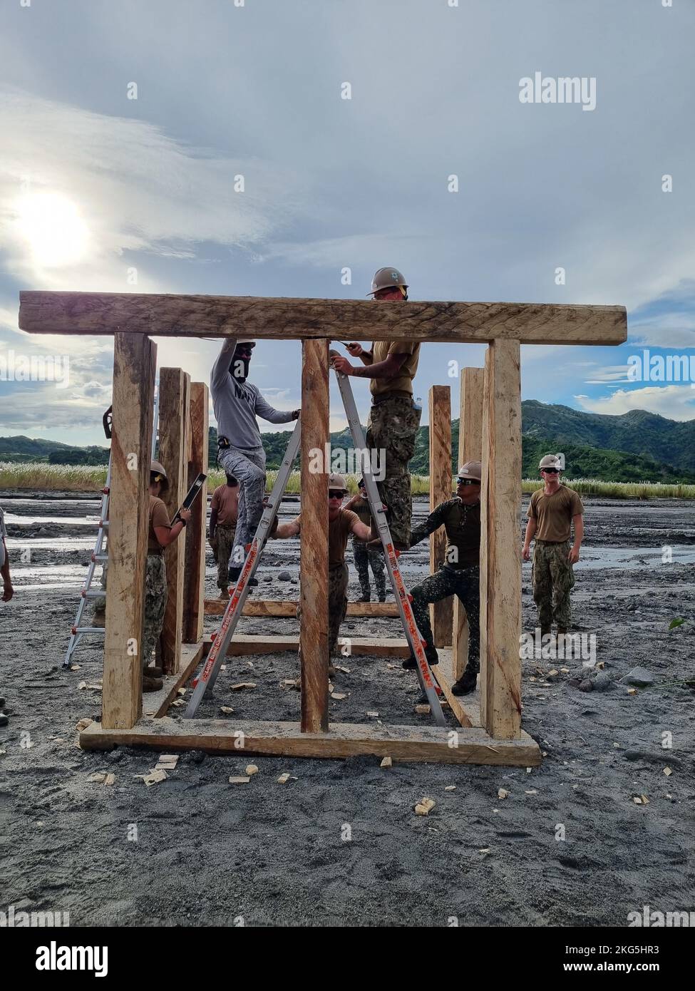 Crow Valley, Philippines (Oct. 4, 2022) Seabees with Naval Construction ...