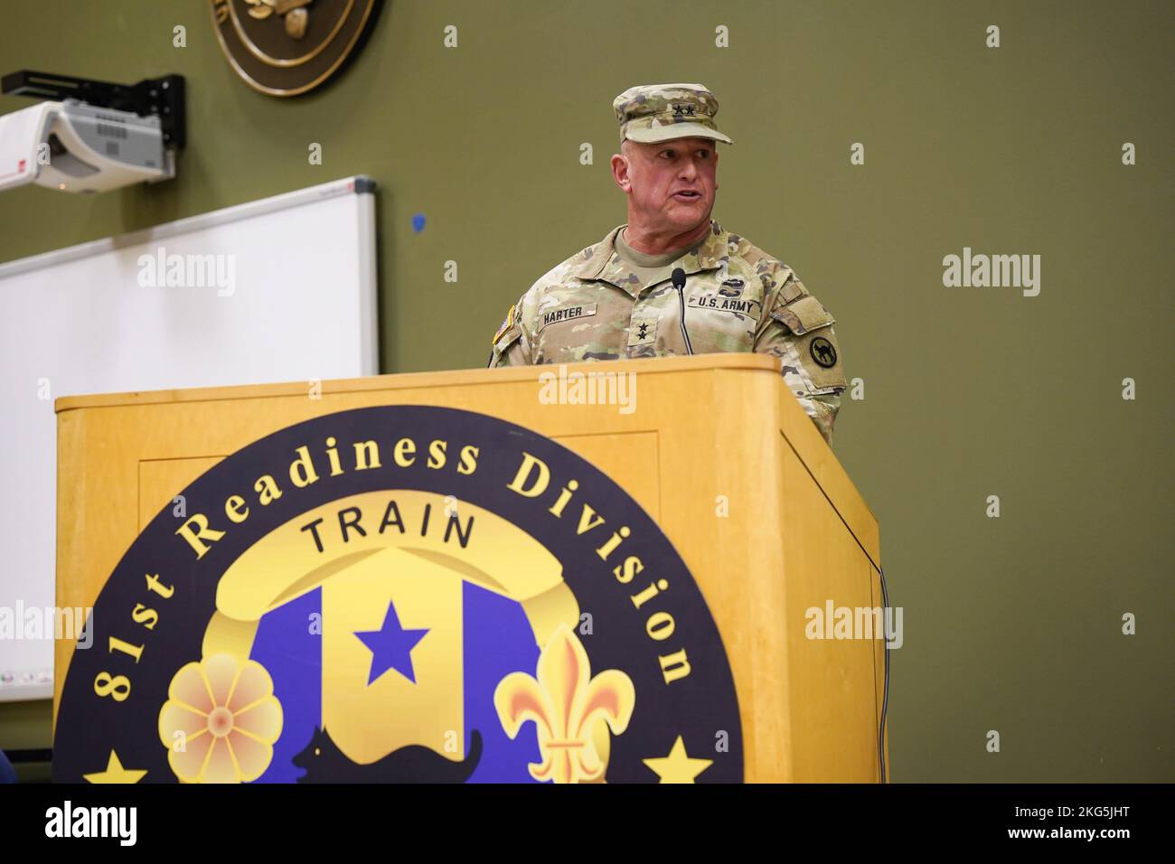 Maj. Gen. Bob D. Harter gives a speech during his assumption of command ...