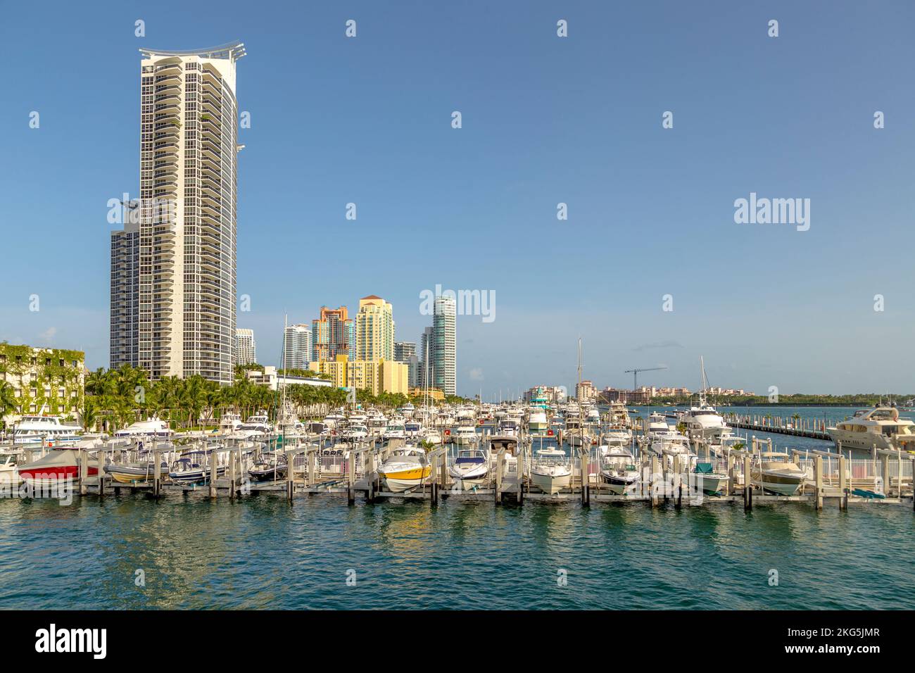 Miami skyline daytime hi-res stock photography and images - Alamy