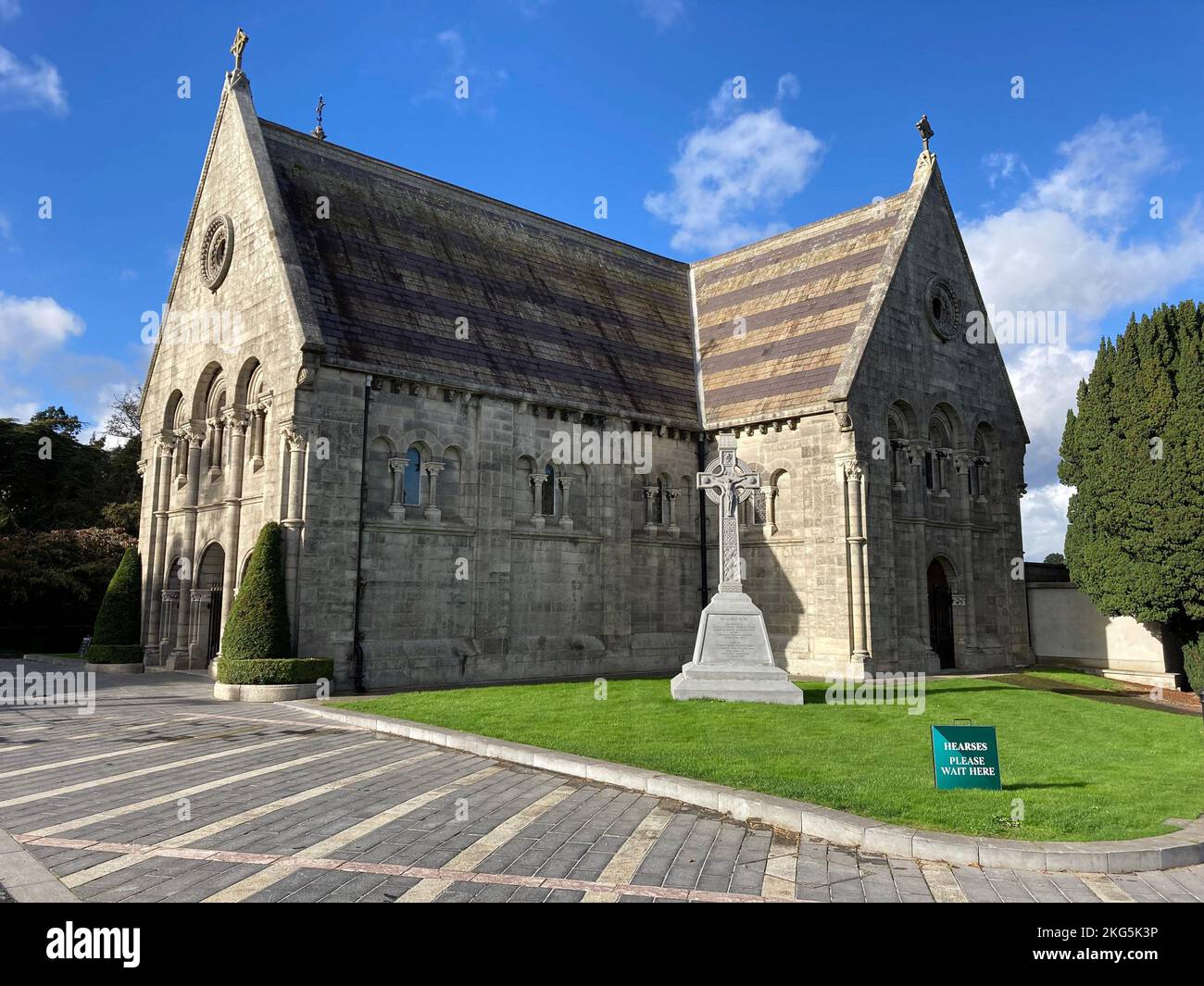 Glasnevin cemetery 1 jpg hi-res stock photography and images - Alamy