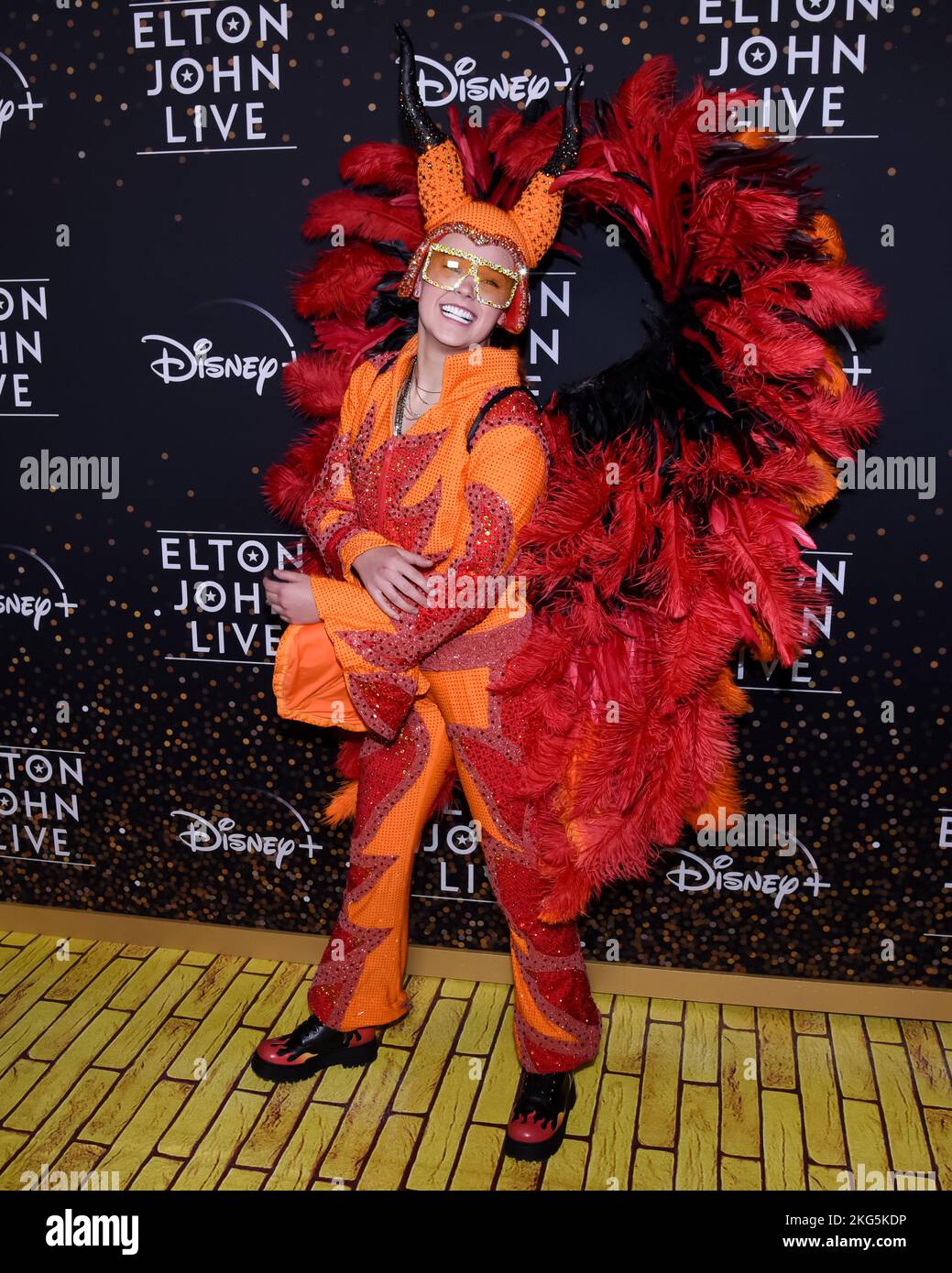 November 20, 2022, Los Angeles, California, USA: JoJo Siwa attends the ...
