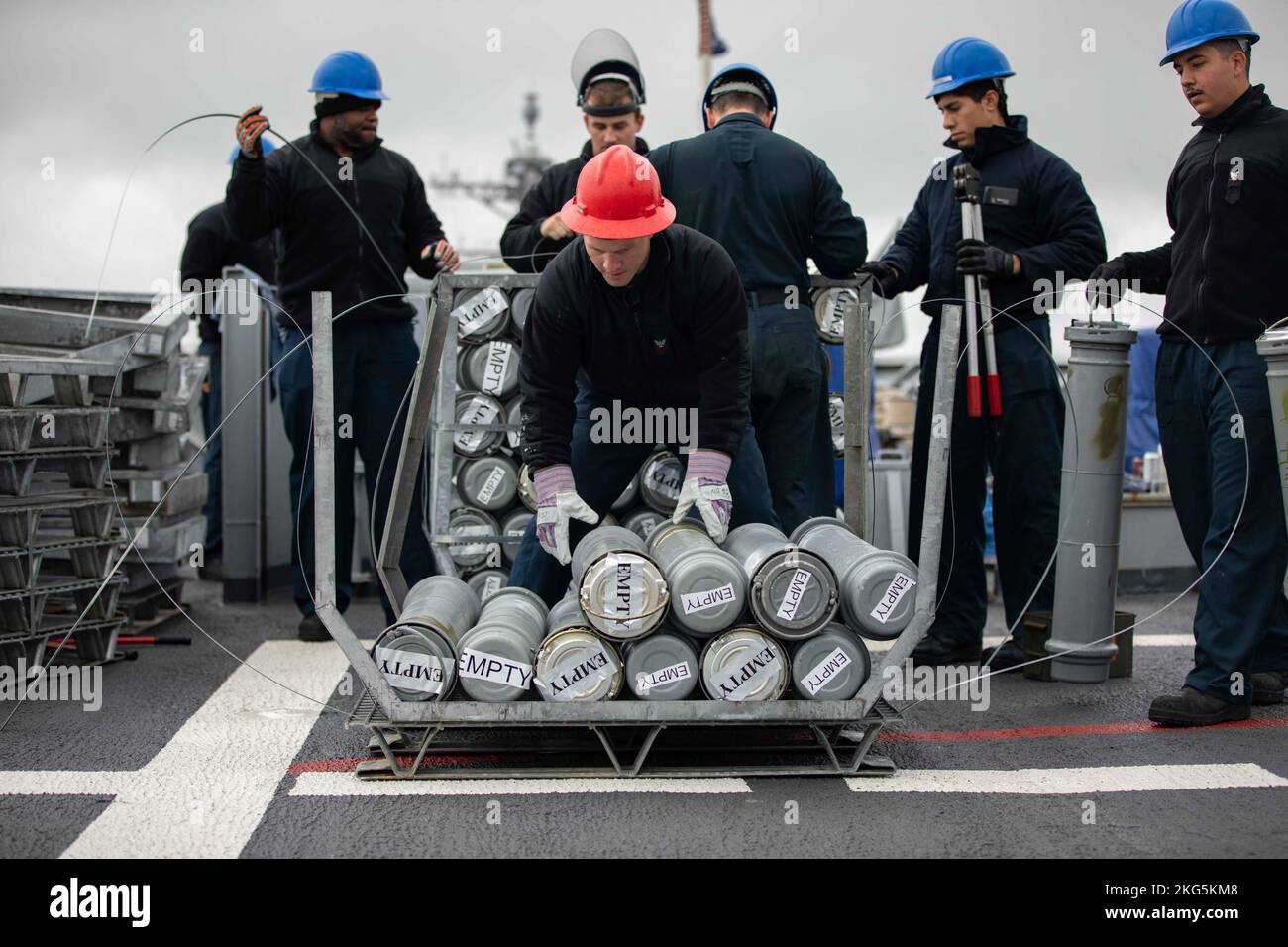 221005-N-LK647-0094 NAVAL WEAPONS STATION YORKTOWN—Fire Controlman 1st ...
