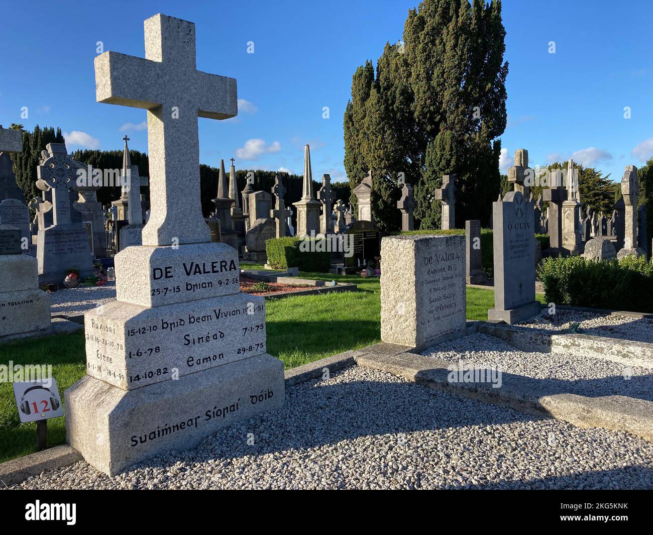 Glasnevin cemetery 3 jpg hi-res stock photography and images - Alamy