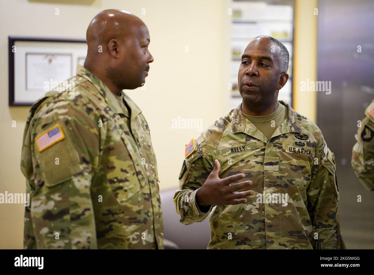 Brig. Gen. Jason Kelly and acting 81st Readiness Division HHC first ...
