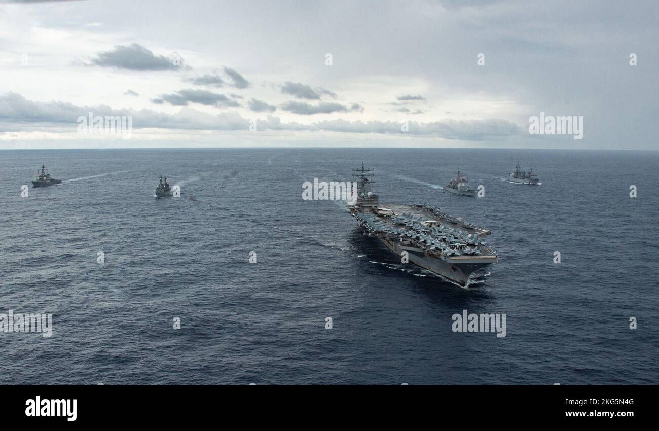 221120-N-RQ159-1846 PHILIPPINE SEA (Nov. 20, 2022) The U.S. Navy’s only forward-deployed ...