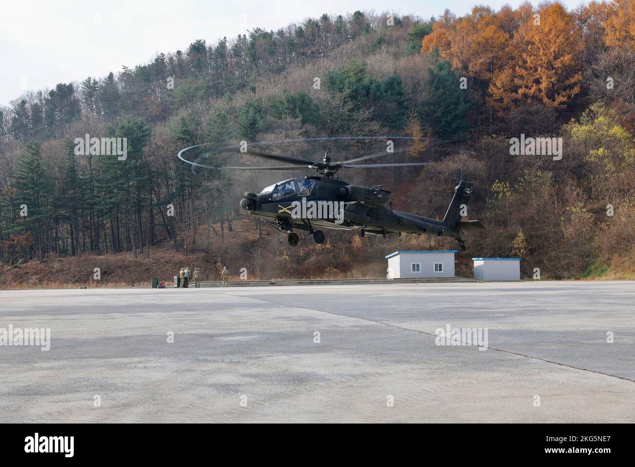 An AH-64E Apache helicopter from 5th Battalion, 17th Cavalry Regiment ...