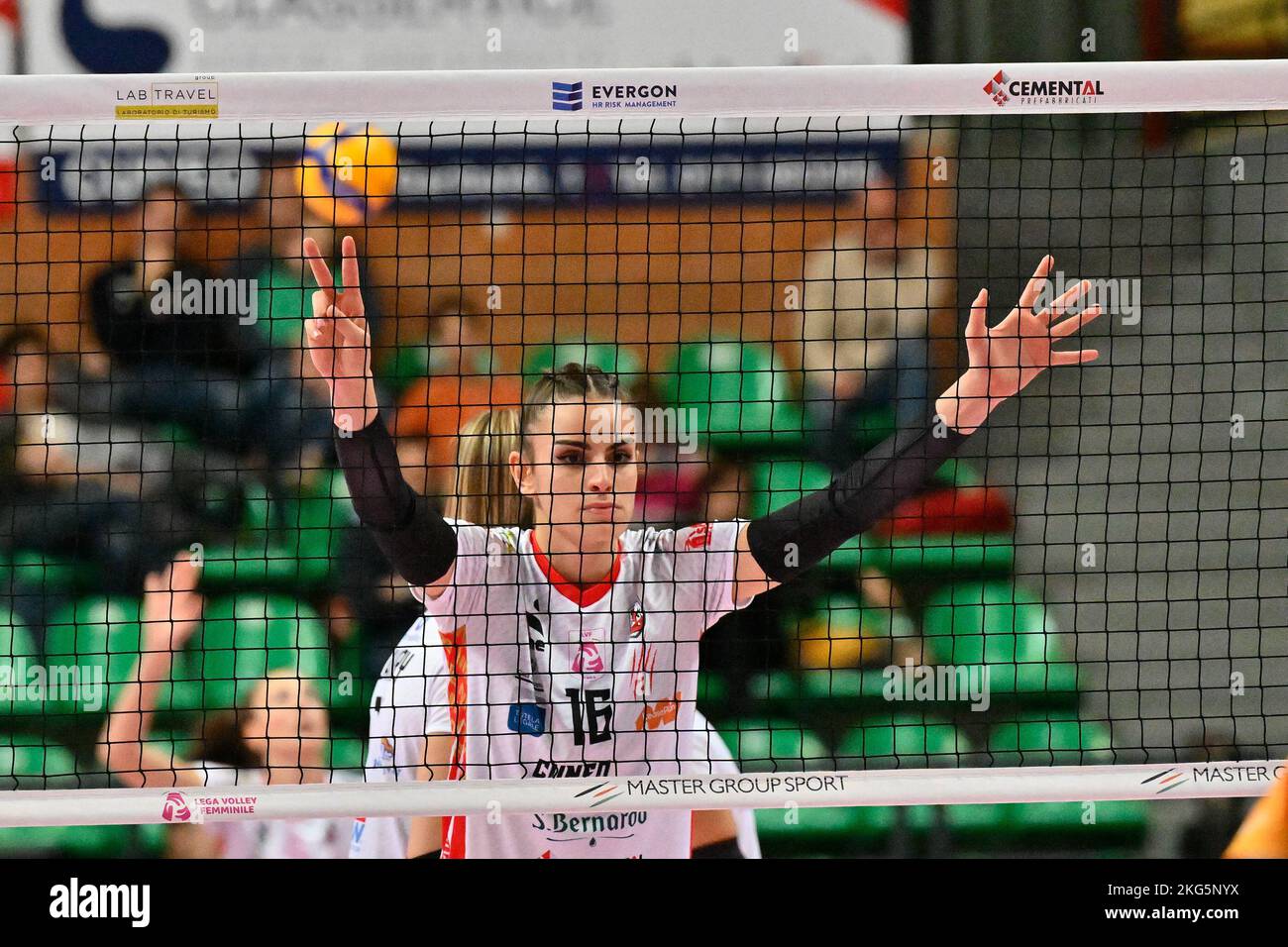 Sara caruso hi-res stock photography and images - Alamy