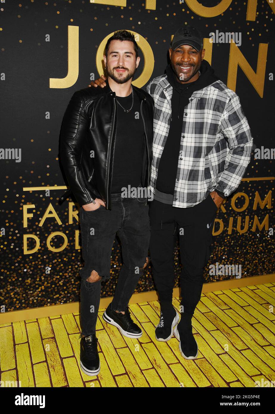 Los Angeles, California, USA. 20th Nov, 2022. (L-R) Carlos Medel and ...